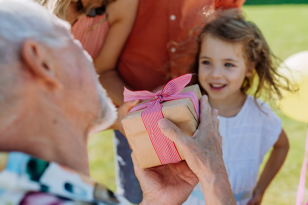 Gift Giving Tips for Grandparents | Sierra Winds